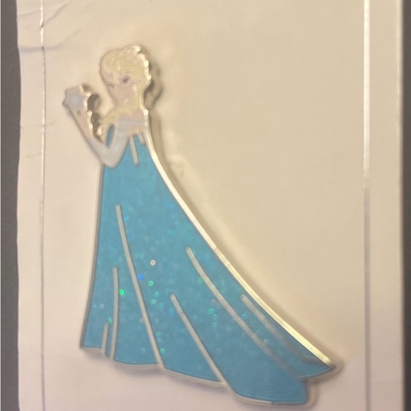 Disney | Accessories | Disney Parks Pin Frozen Elsa And Snowflake ...